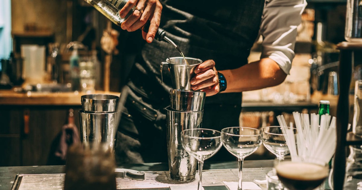 Virtual Cocktail Class | Online Team Building | Group Experiences